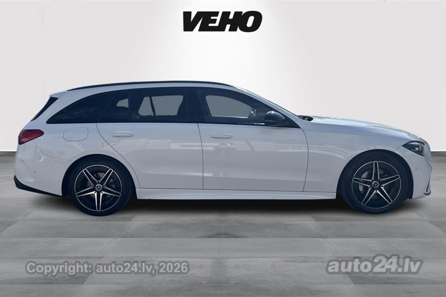 White Mercedes-Benz C-Class 2022 in Parnu, with an engine capacity of 2.00 L and mileage of 83 thousand km for 33900 €, photo 3 on AUTOMOTO.COM.LV