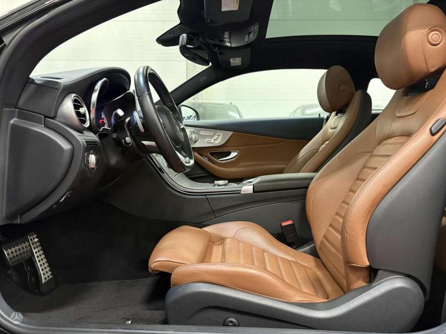 Черный Мерседес C43 AMG 2017 в Вильнюс, объемом двигателя 3.00 л и пробегом 60 тыс. км за 26990 €, фото 17 на AUTOMOTO.COM.LV