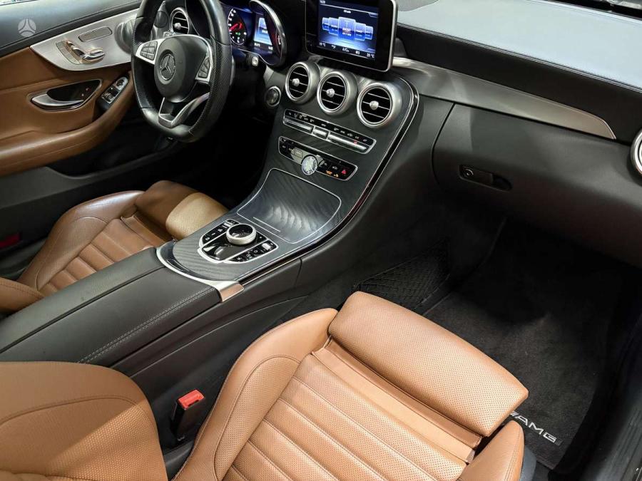 Черный Мерседес C43 AMG 2017 в Вильнюс, объемом двигателя 3.00 л и пробегом 60 тыс. км за 26990 €, фото 19 на AUTOMOTO.COM.LV