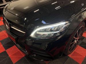 Black Mercedes-Benz C43 AMG 2019 in Vilnius, with an engine capacity of 3.00 L and mileage of 110 thousand km for 30990 €, photo 8 on AUTOMOTO.COM.LV