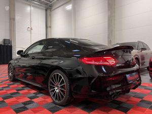 Melns Mercedes-Benz C43 AMG 2019 Viļņa, ar dzinēja tilpumu 3.00 L un nobraukumu 110 tūkst. km par 30990 €, foto 6 vietnē AUTOMOTO.COM.LV