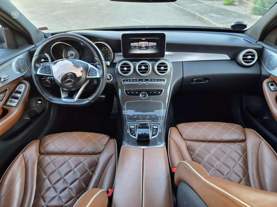 Черный Мерседес C43 AMG 2017 в Мажейкяй, объемом двигателя 3.00 л и пробегом 230 тыс. км за 15800 €, фото 10 на AUTOMOTO.COM.LV