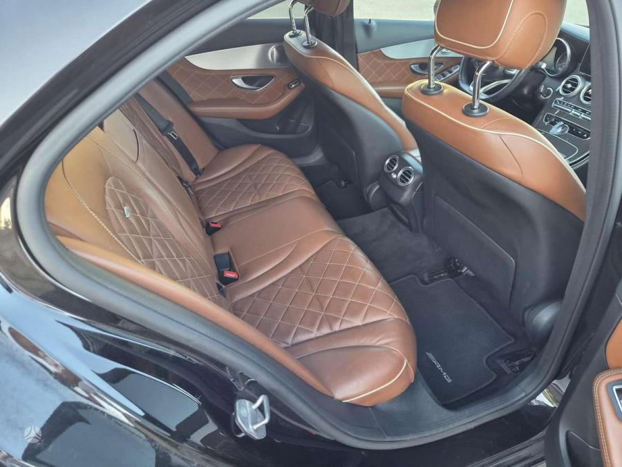 Черный Мерседес C43 AMG 2017 в Мажейкяй, объемом двигателя 3.00 л и пробегом 230 тыс. км за 15800 €, фото 13 на AUTOMOTO.COM.LV