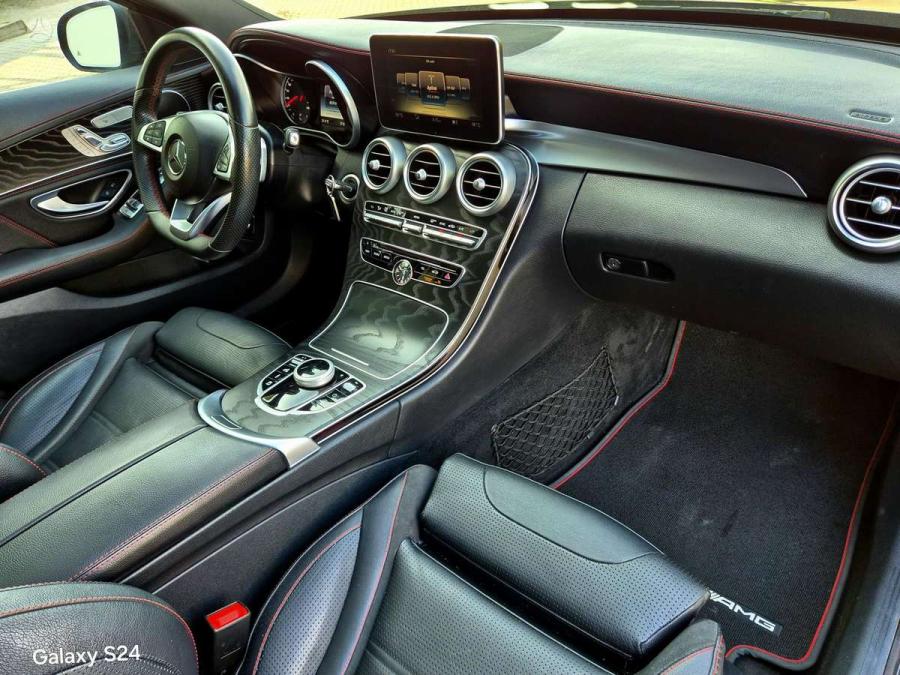 Черный Мерседес C43 AMG 2017 в Вильнюс, объемом двигателя 3.00 л и пробегом 95 тыс. км за 23700 €, фото 13 на AUTOMOTO.COM.LV