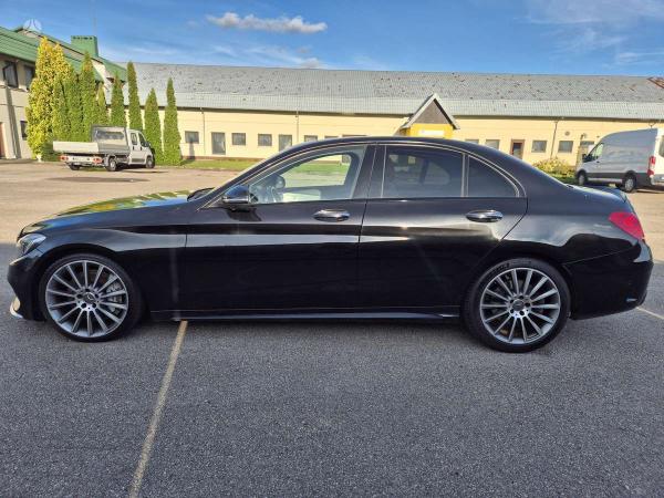 Черный Мерседес C43 AMG 2017 в Мажейкяй, объемом двигателя 3.00 л и пробегом 230 тыс. км за 12900 €, фото 3 на AUTOMOTO.COM.LV