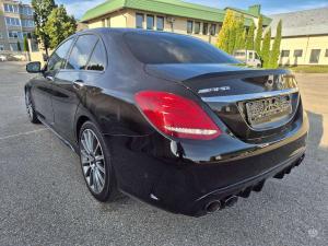 Черный Мерседес C43 AMG 2017 в Мажейкяй, объемом двигателя 3.00 л и пробегом 230 тыс. км за 12900 €, фото 4 на AUTOMOTO.COM.LV