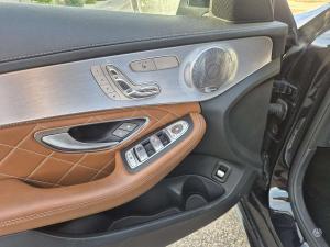 Черный Мерседес C43 AMG 2017 в Мажейкяй, объемом двигателя 3.00 л и пробегом 230 тыс. км за 12900 €, фото 10 на AUTOMOTO.COM.LV