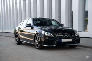 Melns Mercedes-Benz C43 AMG 2018 Viļņa, ar dzinēja tilpumu 3.00 L un nobraukumu 125 tūkst. km par 24900 €, foto 6 vietnē AUTOMOTO.COM.LV