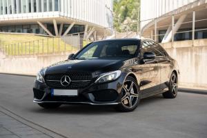 Melns Mercedes-Benz C43 AMG 2018 Viļņa, ar dzinēja tilpumu 3.00 L un nobraukumu 125 tūkst. km par 24900 €, foto 8 vietnē AUTOMOTO.COM.LV