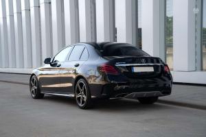 Melns Mercedes-Benz C43 AMG 2018 Viļņa, ar dzinēja tilpumu 3.00 L un nobraukumu 128 tūkst. km par 24900 €, foto 3 vietnē AUTOMOTO.COM.LV