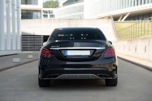 Melns Mercedes-Benz C43 AMG 2018 Viļņa, ar dzinēja tilpumu 3.00 L un nobraukumu 128 tūkst. km par 24900 €, foto 4 vietnē AUTOMOTO.COM.LV