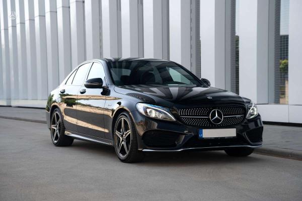 Mercedes-Benz C43 AMG 2018 Viļņa vietnē Melns Mercedes-Benz C43 AMG 2018 Viļņa, ar dzinēja tilpumu 3.00 L un nobraukumu 128 tūkst. km par 24900 €, foto 6 vietnē AUTOMOTO.COM.LV