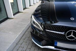 Melns Mercedes-Benz C43 AMG 2018 Viļņa, ar dzinēja tilpumu 3.00 L un nobraukumu 128 tūkst. km par 24900 €, foto 16 vietnē AUTOMOTO.COM.LV