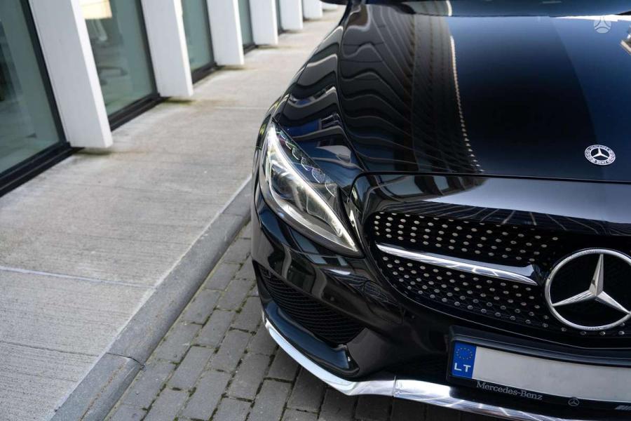 Melns Mercedes-Benz C43 AMG 2018 Viļņa, ar dzinēja tilpumu 3.00 L un nobraukumu 128 tūkst. km par 24900 €, foto 16 vietnē AUTOMOTO.COM.LV