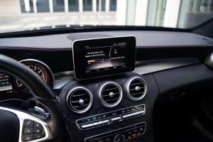 Melns Mercedes-Benz C43 AMG 2018 Viļņa, ar dzinēja tilpumu 3.00 L un nobraukumu 128 tūkst. km par 24900 €, foto 29 vietnē AUTOMOTO.COM.LV