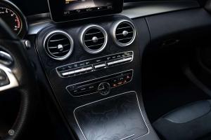 Melns Mercedes-Benz C43 AMG 2018 Viļņa, ar dzinēja tilpumu 3.00 L un nobraukumu 128 tūkst. km par 24900 €, foto 30 vietnē AUTOMOTO.COM.LV