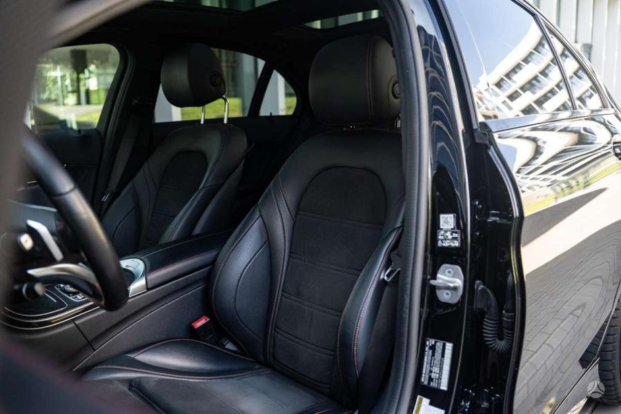 Melns Mercedes-Benz C43 AMG 2018 Viļņa, ar dzinēja tilpumu 3.00 L un nobraukumu 128 tūkst. km par 24900 €, foto 35 vietnē AUTOMOTO.COM.LV