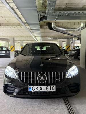Черный Мерседес C43 AMG 2019 в Каунас, объемом двигателя 3.00 л и пробегом 158 тыс. км за 27000 €, фото 5 на AUTOMOTO.COM.LV