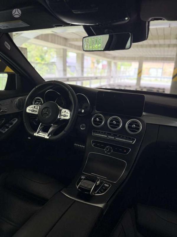 Black Mercedes-Benz C43 AMG 2019 in Kaunas, with an engine capacity of 3.00 L and mileage of 158 thousand km for 27000 €, photo 5 on AUTOMOTO.COM.LV