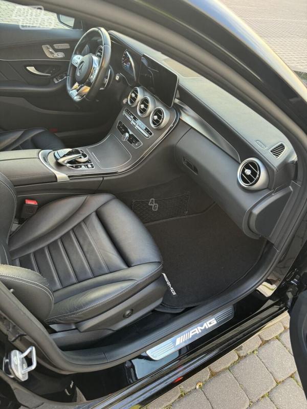 Черный Мерседес C43 AMG 2021 в Каунас, объемом двигателя 3.00 л и пробегом 61 тыс. км за 33000 €, фото 10 на AUTOMOTO.COM.LV