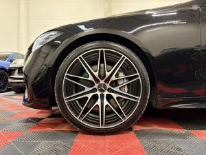 Черный Мерседес C43 AMG 2023 в Вильнюс, объемом двигателя 1.99 л и пробегом 18 тыс. км за 61990 €, фото 10 на AUTOMOTO.COM.LV