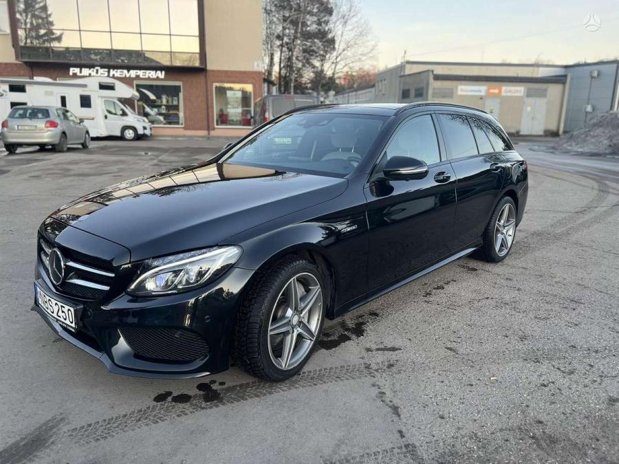 Черный Мерседес C43 AMG 2016 в Вильнюс, объемом двигателя 3.00 л и пробегом 253 тыс. км за 19500 €, фото 7 на AUTOMOTO.COM.LV
