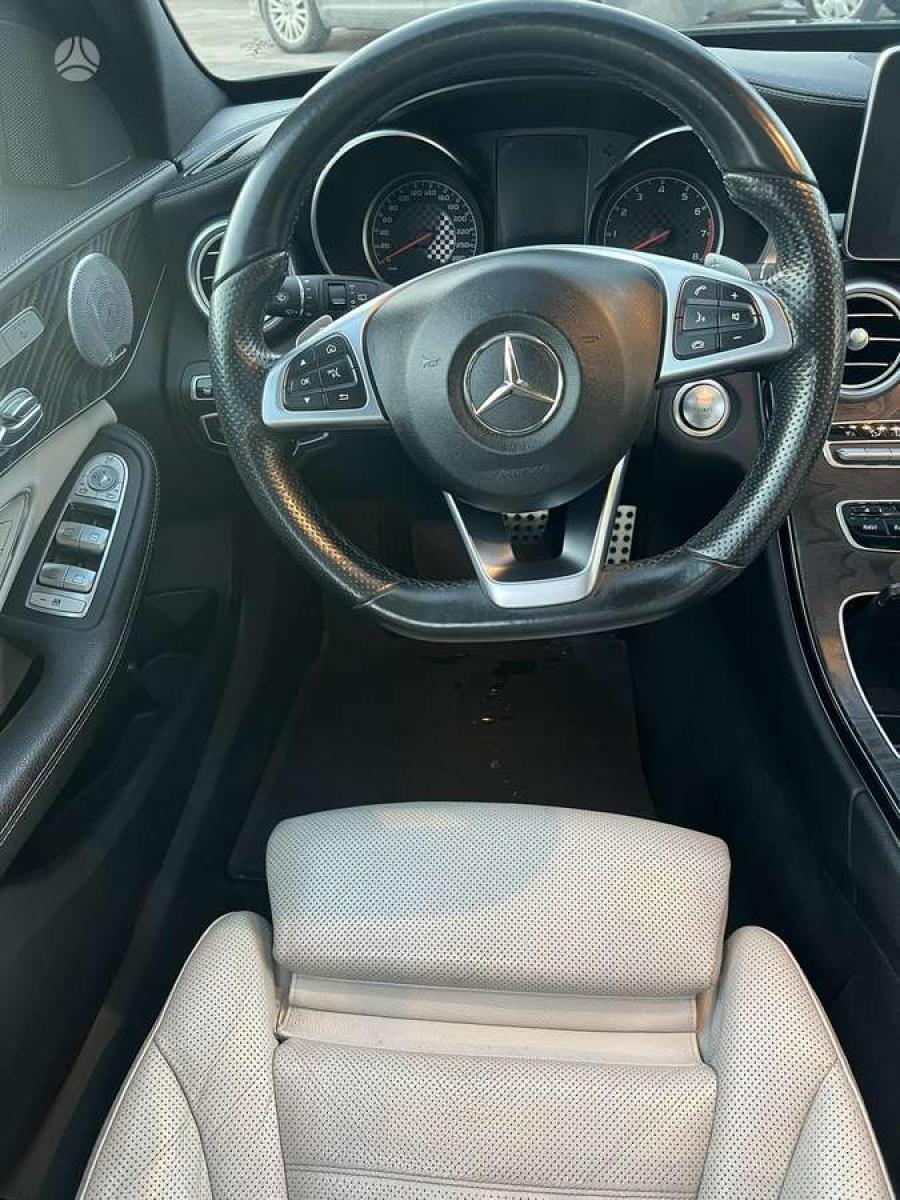 Черный Мерседес C43 AMG 2016 в Вильнюс, объемом двигателя 3.00 л и пробегом 253 тыс. км за 19500 €, фото 27 на AUTOMOTO.COM.LV