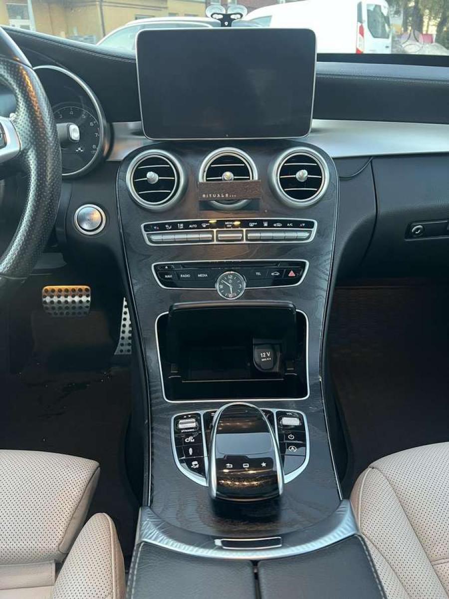 Черный Мерседес C43 AMG 2016 в Вильнюс, объемом двигателя 3.00 л и пробегом 253 тыс. км за 19500 €, фото 29 на AUTOMOTO.COM.LV