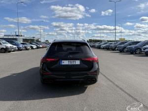 Черный Мерседес C43 AMG 2023 в Вильнюс, объемом двигателя 1.99 л и пробегом 47 тыс. км за 54500 €, фото 7 на AUTOMOTO.COM.LV