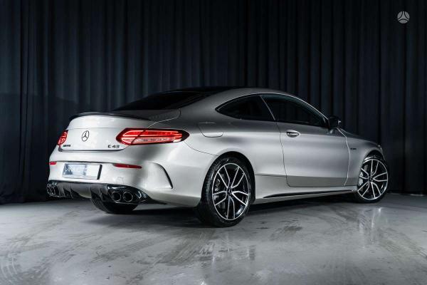 Pelēks Mercedes-Benz C43 AMG 2019 Viļņa, ar dzinēja tilpumu 3.00 L un nobraukumu 71 tūkst. km par 34998 €, foto 4 vietnē AUTOMOTO.COM.LV