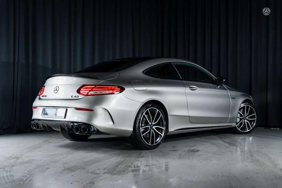 Серый Мерседес C43 AMG 2019 в Вильнюс, объемом двигателя 3.00 л и пробегом 71 тыс. км за 34998 €, фото 5 на AUTOMOTO.COM.LV