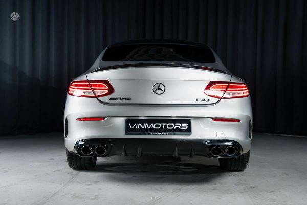 Pelēks Mercedes-Benz C43 AMG 2019 Viļņa, ar dzinēja tilpumu 3.00 L un nobraukumu 71 tūkst. km par 34998 €, foto 5 vietnē AUTOMOTO.COM.LV