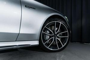 Серый Мерседес C43 AMG 2019 в Вильнюс, объемом двигателя 3.00 л и пробегом 71 тыс. км за 34998 €, фото 16 на AUTOMOTO.COM.LV