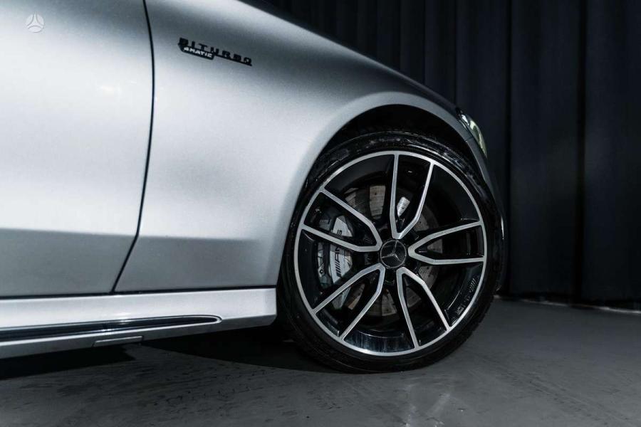 Серый Мерседес C43 AMG 2019 в Вильнюс, объемом двигателя 3.00 л и пробегом 71 тыс. км за 34998 €, фото 16 на AUTOMOTO.COM.LV