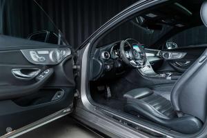Серый Мерседес C43 AMG 2019 в Вильнюс, объемом двигателя 3.00 л и пробегом 71 тыс. км за 34998 €, фото 19 на AUTOMOTO.COM.LV
