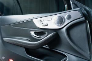 Серый Мерседес C43 AMG 2019 в Вильнюс, объемом двигателя 3.00 л и пробегом 71 тыс. км за 34998 €, фото 20 на AUTOMOTO.COM.LV