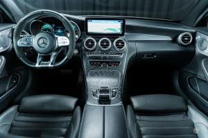 Серый Мерседес C43 AMG 2019 в Вильнюс, объемом двигателя 3.00 л и пробегом 71 тыс. км за 34998 €, фото 25 на AUTOMOTO.COM.LV