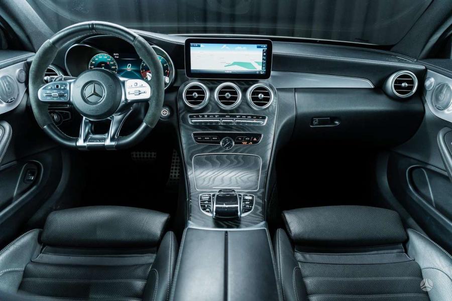 Серый Мерседес C43 AMG 2019 в Вильнюс, объемом двигателя 3.00 л и пробегом 71 тыс. км за 34998 €, фото 25 на AUTOMOTO.COM.LV
