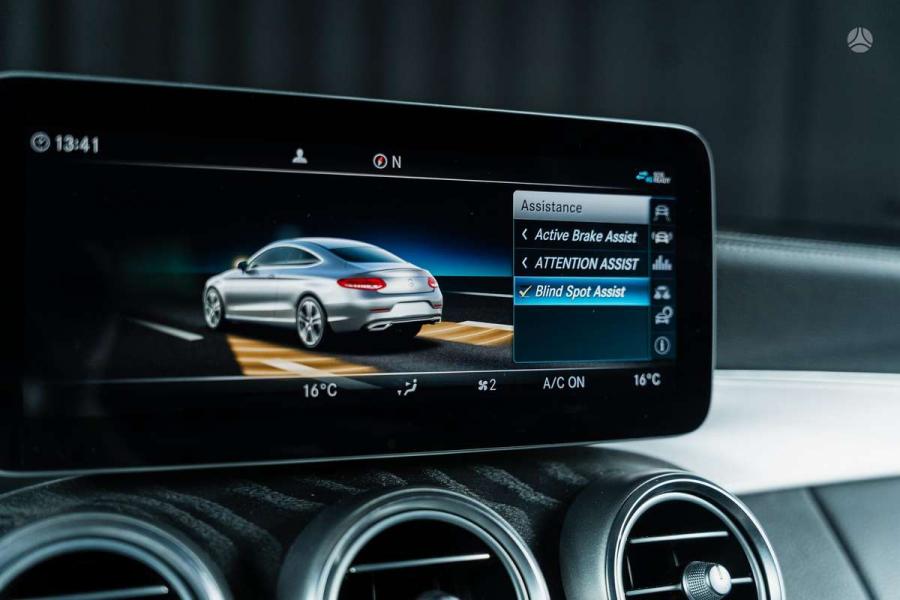 Серый Мерседес C43 AMG 2019 в Вильнюс, объемом двигателя 3.00 л и пробегом 71 тыс. км за 34998 €, фото 26 на AUTOMOTO.COM.LV