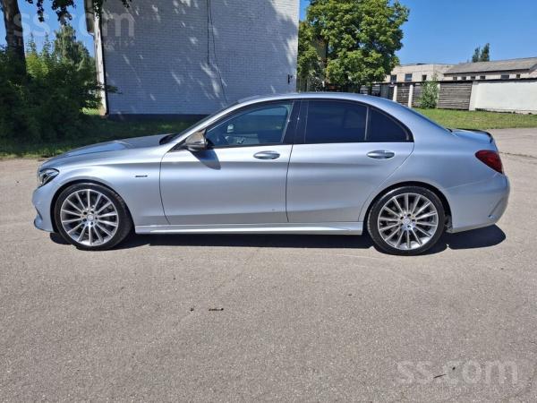 Pelēks Mercedes-Benz C43 AMG 2016 Tukums, ar dzinēja tilpumu 3.00 L un nobraukumu 232 tūkst. km par 20990 €, foto 4 vietnē AUTOMOTO.COM.LV