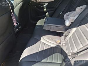 Pelēks Mercedes-Benz C43 AMG 2016 Tukums, ar dzinēja tilpumu 3.00 L un nobraukumu 232 tūkst. km par 20990 €, foto 12 vietnē AUTOMOTO.COM.LV