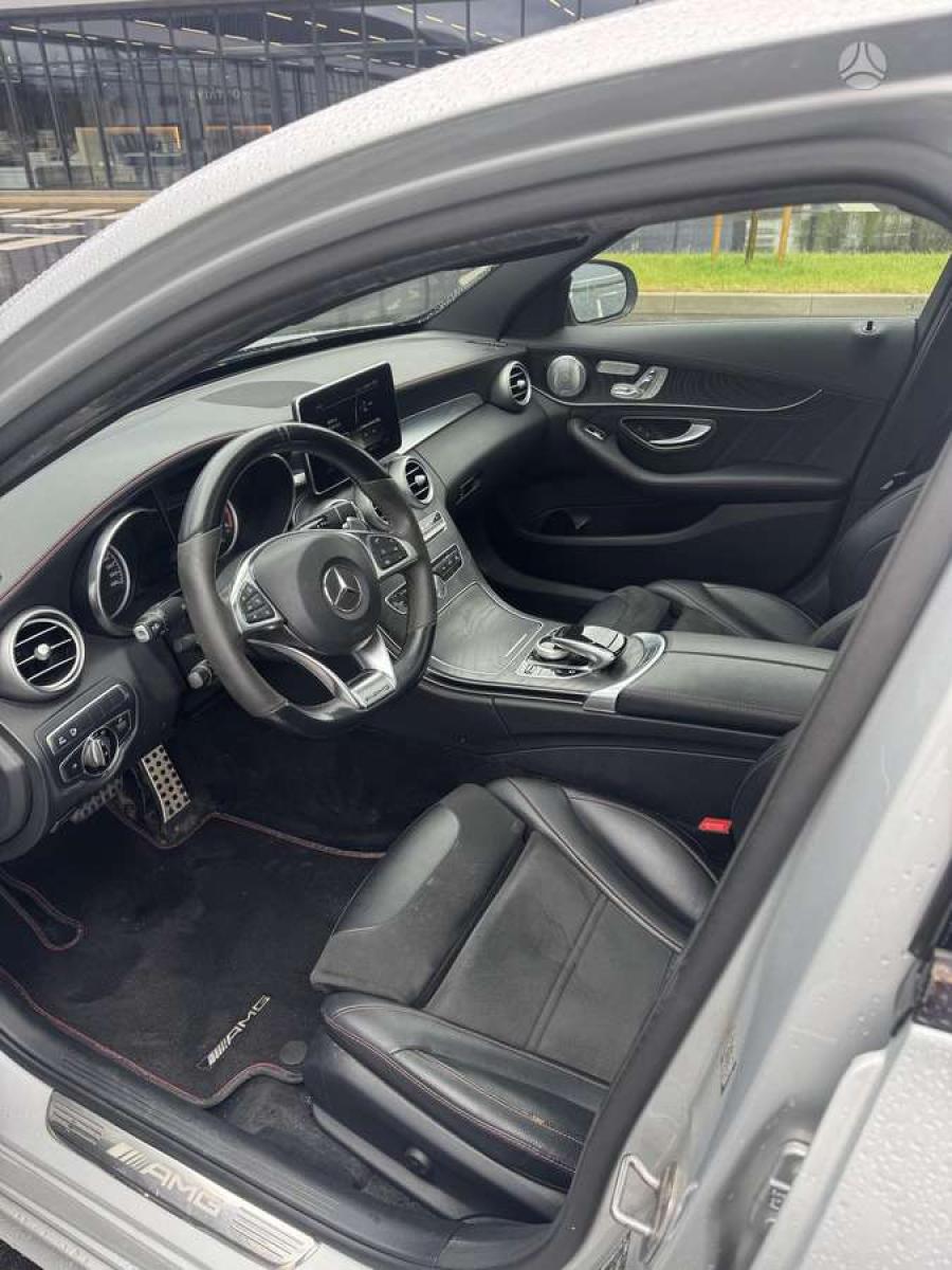Серый Мерседес C43 AMG 2017 в Каунас, объемом двигателя 3.00 л и пробегом 196 тыс. км за 23000 €, фото 8 на AUTOMOTO.COM.LV