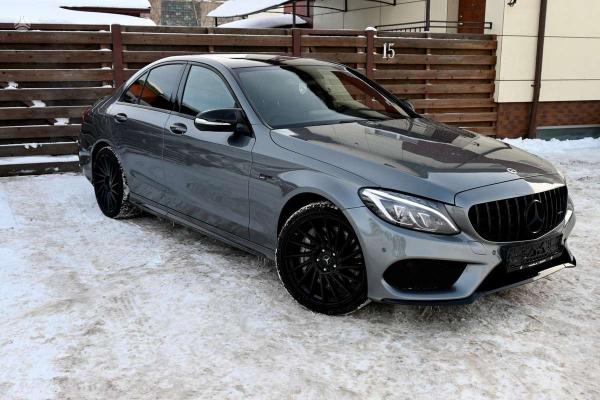 Серый Мерседес C43 AMG 2018 в Кретинга, объемом двигателя 3.00 л и пробегом 97 тыс. км за 26999 €, фото 3 на AUTOMOTO.COM.LV
