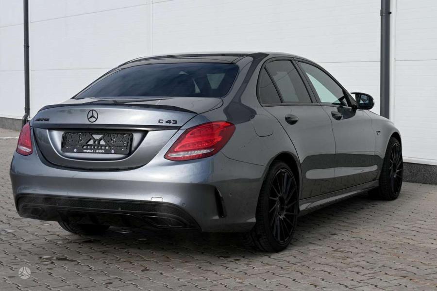 Серый Мерседес C43 AMG 2018 в Кретинга, объемом двигателя 3.00 л и пробегом 97 тыс. км за 23999 €, фото 11 на AUTOMOTO.COM.LV