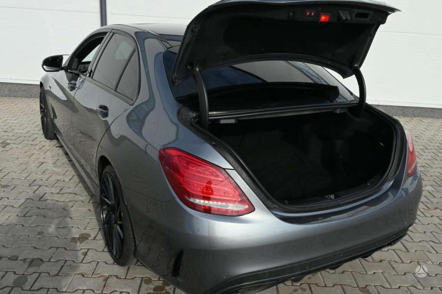 Серый Мерседес C43 AMG 2018 в Кретинга, объемом двигателя 3.00 л и пробегом 97 тыс. км за 23999 €, фото 13 на AUTOMOTO.COM.LV