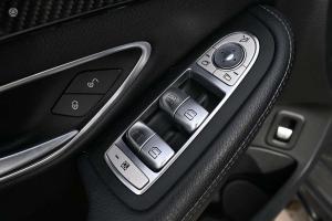 Серый Мерседес C43 AMG 2018 в Кретинга, объемом двигателя 3.00 л и пробегом 97 тыс. км за 23999 €, фото 22 на AUTOMOTO.COM.LV