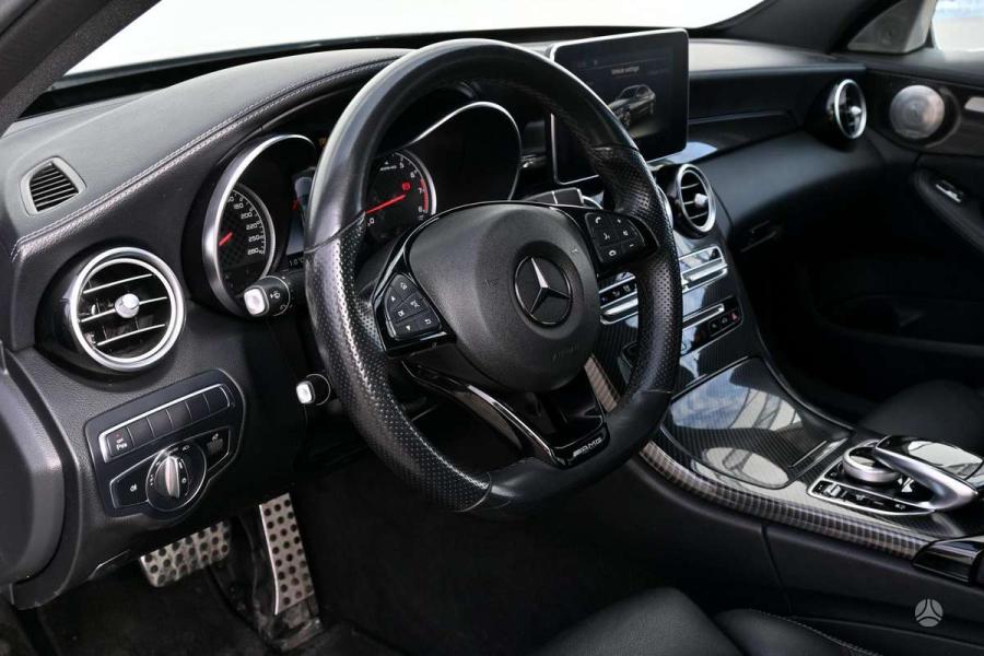 Серый Мерседес C43 AMG 2018 в Кретинга, объемом двигателя 3.00 л и пробегом 97 тыс. км за 23999 €, фото 24 на AUTOMOTO.COM.LV