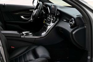 Серый Мерседес C43 AMG 2018 в Кретинга, объемом двигателя 3.00 л и пробегом 97 тыс. км за 23999 €, фото 29 на AUTOMOTO.COM.LV