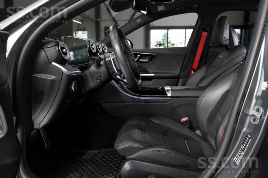 Серый Мерседес C43 AMG 2023 в Рига, объемом двигателя 2.00 л и пробегом 28 тыс. км за 56900 €, фото 11 на AUTOMOTO.COM.LV