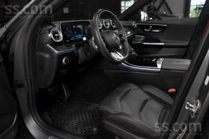 Серый Мерседес C43 AMG 2023 в Рига, объемом двигателя 2.00 л и пробегом 28 тыс. км за 56900 €, фото 12 на AUTOMOTO.COM.LV